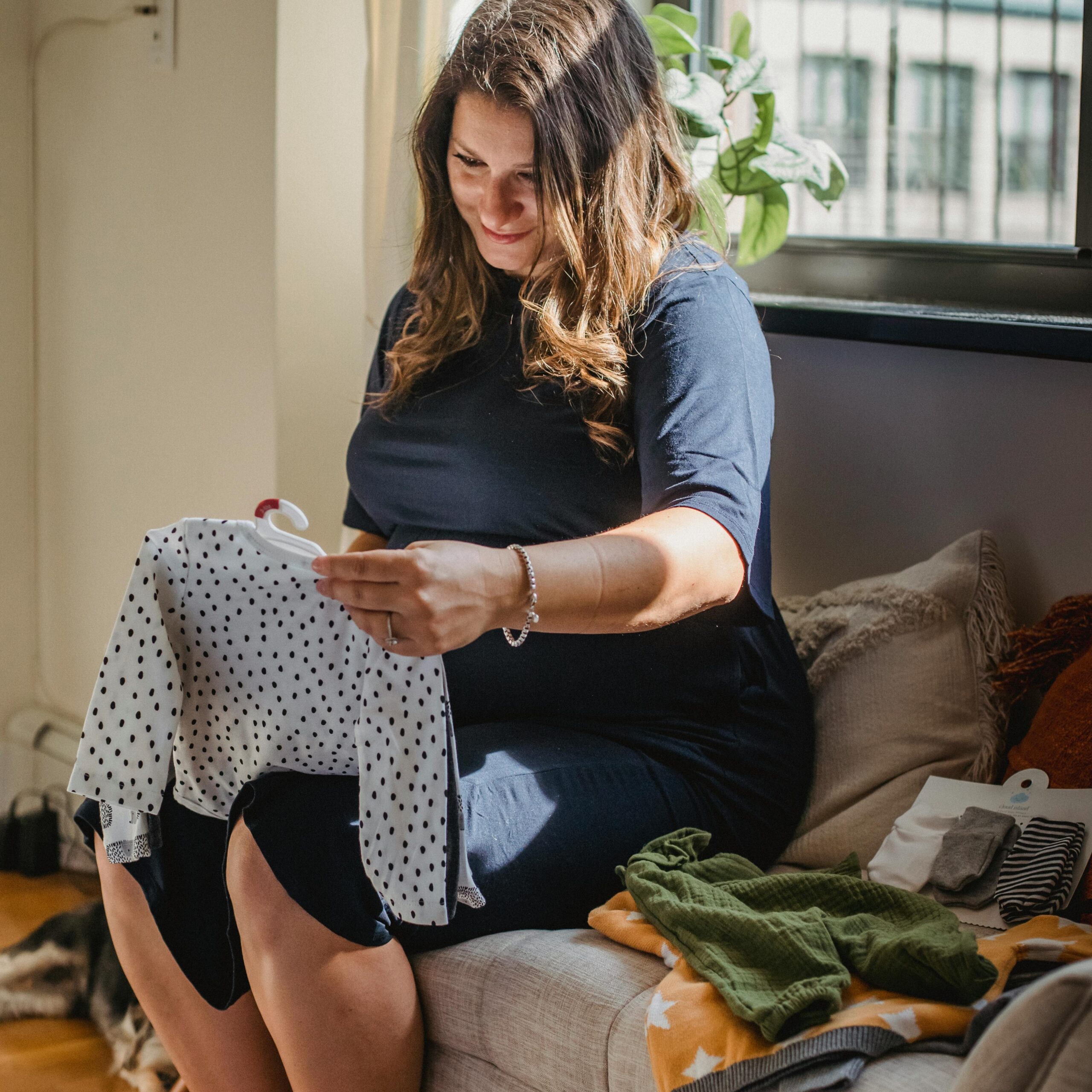 New York Mandates Paid Prenatal Leave – C2 Essentials, Inc